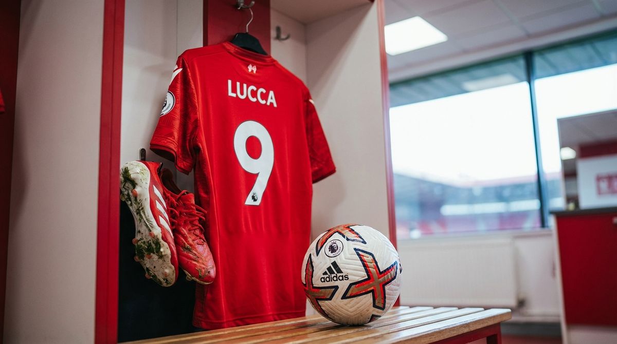 Nottingham Forest Sign Napoli's Lorenzo Lucca on Loan