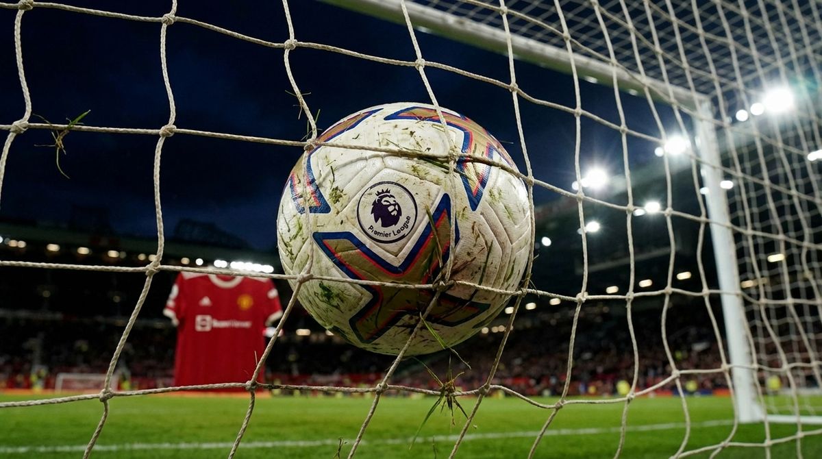 Matheus Cunha Goal Stuns Arsenal, Impacts Premier League Race