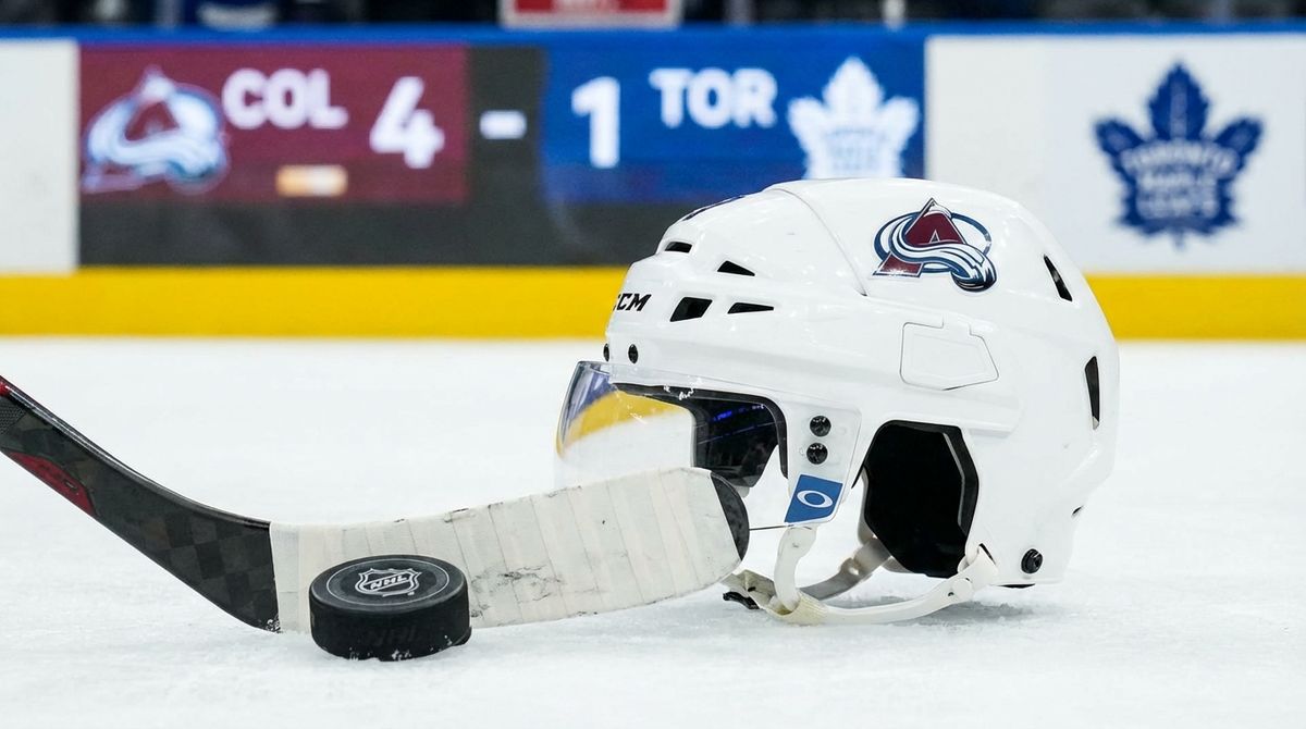 Avalanche Defeat Maple Leafs 4-1 on Road: Game Recap & Analysis