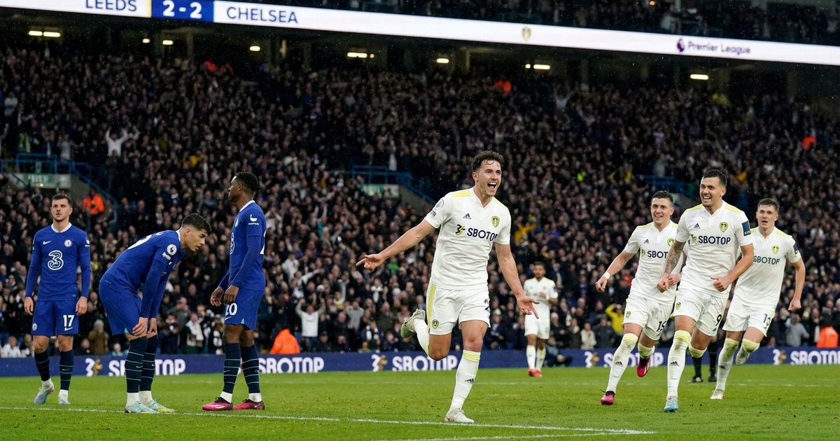 Leeds United Fight Back to Draw 2-2 with Chelsea at Stamford Bridge